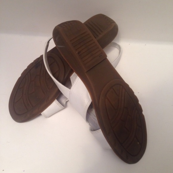 Judith | Shoes | Judith White Slingback Sandal Shoes 7 2 | Poshmark